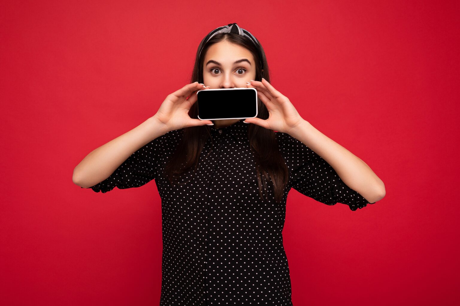 Which First Kid's Phone: Pinwheel Phone vs. Gabb Phone vs. Bark Phone ...